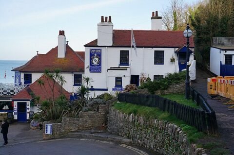 Best Pubs in Devon | Old Inns, Fires & Real Ale